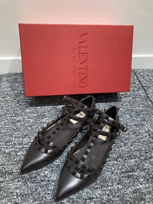 Valentino Garavani Rockstud Leather Ballerina Flats - Brown
