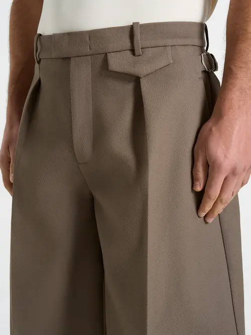 Manière De Voir Auguste Tailored Bermuda Shorts