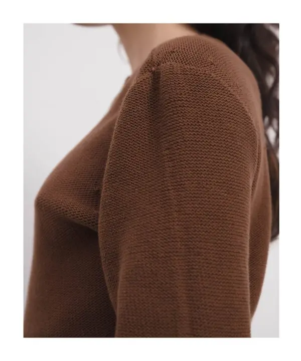 BASERANGE Long-sleeved Crewneck Sweater