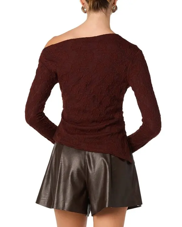 Astr The Label Miah Asymmetric Neck Top