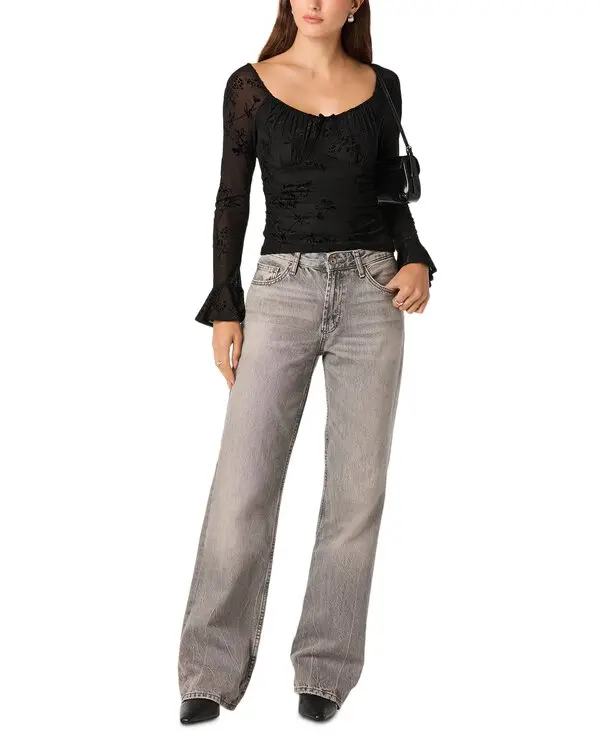 Astr The Label Belsie Scoop Neck Side Ruched Top