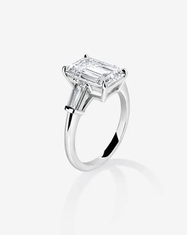 Ring Concierge 3.06 Ct. Emerald Lab Diamond Engagement Ring With Tapered Baguettes In Platinum