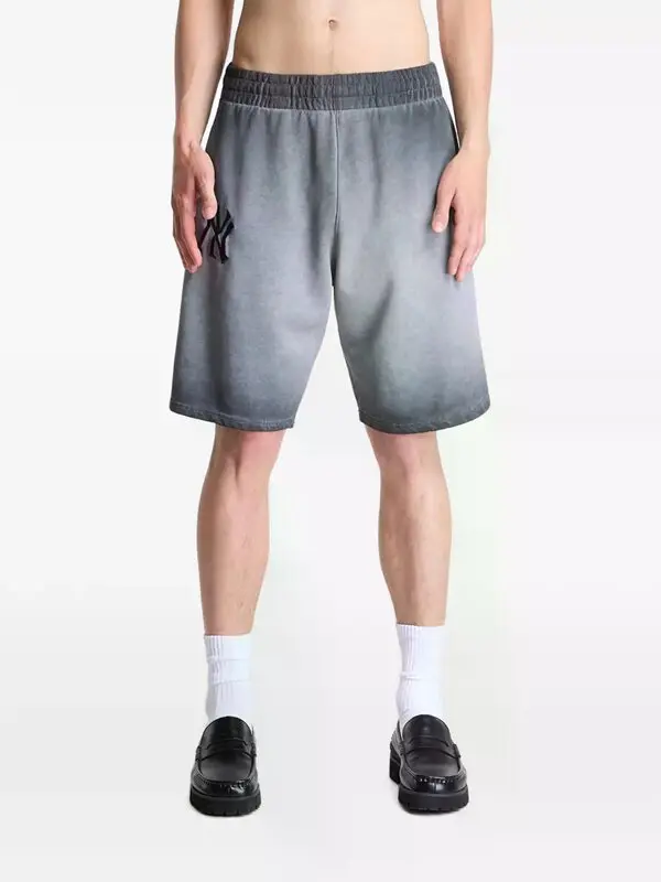 New Era New York Yankees Washed Shorts