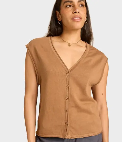 KNOWN SUPPLY Perri Vest - Willow