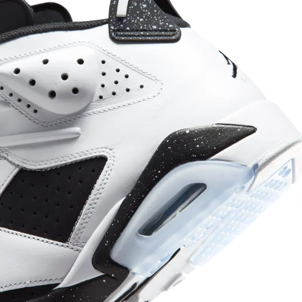 JORDAN 6 Retro Sneakers