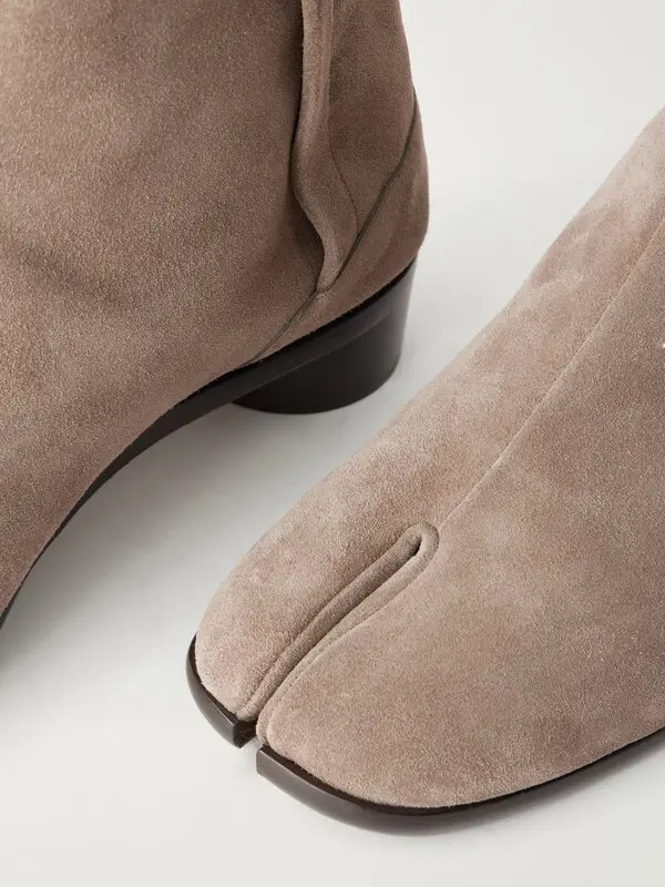 MAISON MARGIELA Tabi Split-toe Suede Boots