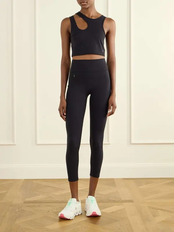 On Studio Asymmetric Sensetec™ Sports Bra - Black