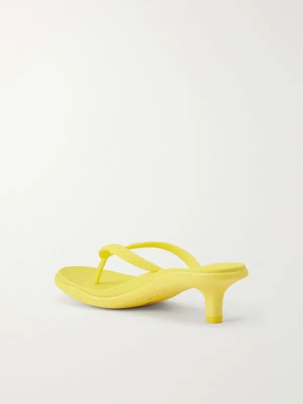 BLOUMME Arc Recycled Thong Sandals