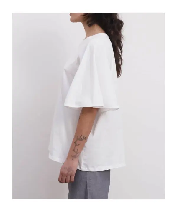 BASERANGE Crew Neck T-shirt With Wide Sleeves