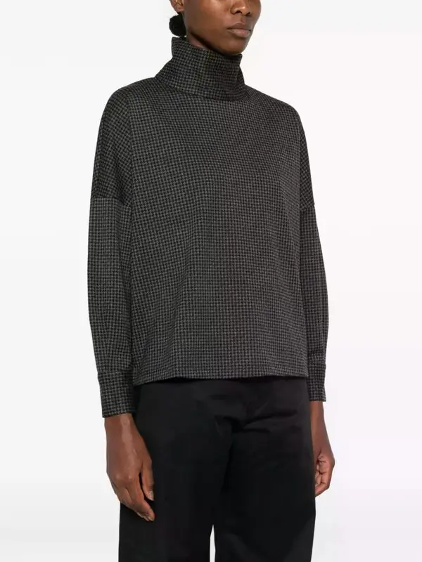 NIU Houndstooth Pattern High Neck Top