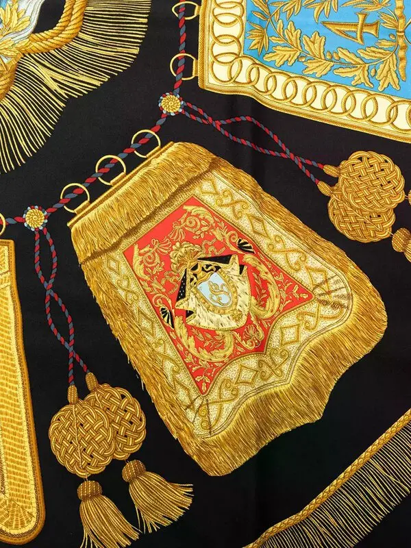 Hermès 20th Century Poste Et Cavalerie Silk Scarf 90 Scarves - Black
