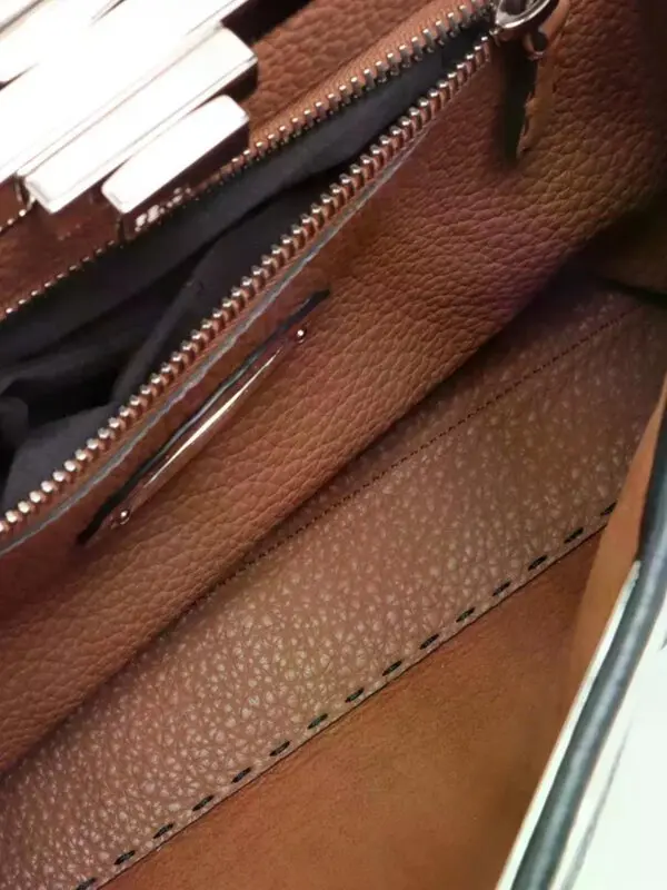 Fendi 2000-2010 Medium Leather Selleria Peekaboo Iconic Satchel