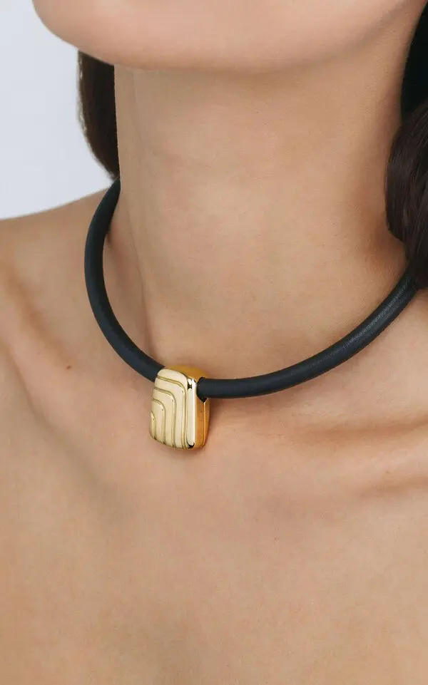 PAMELA ZAMORE 18k Labyrinth Clip Pendant On Leather Cord Necklace