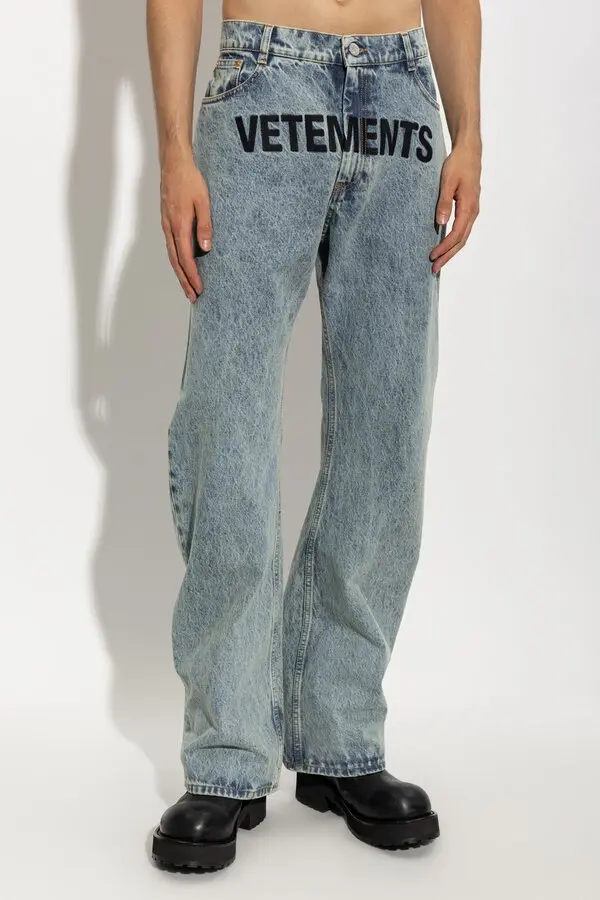 Vetements Jeans With Embroidered Logo