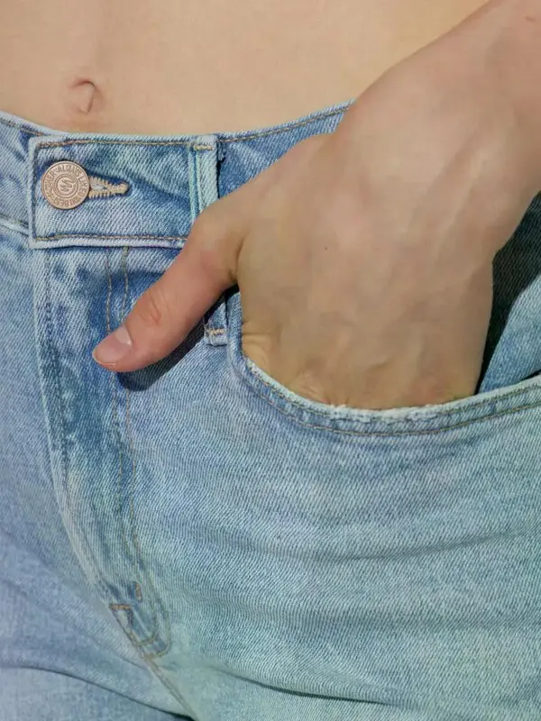 MOTHER The Kick It Jeans