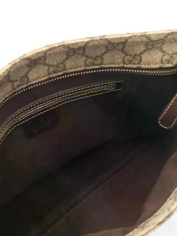 Gucci Gg Supreme Canvas Cross Body Bag