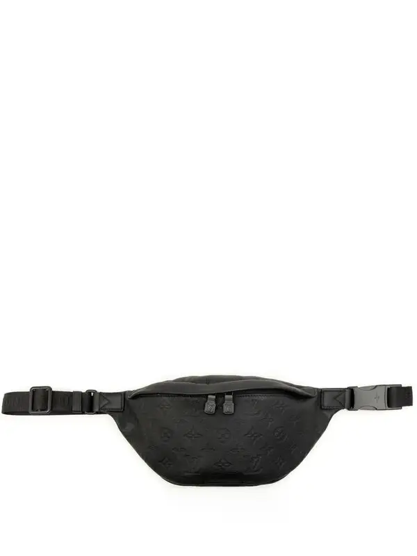 LOUIS VUITTON 2021-2026 Monogram Shadow Discovery Bumbag Belt Bag