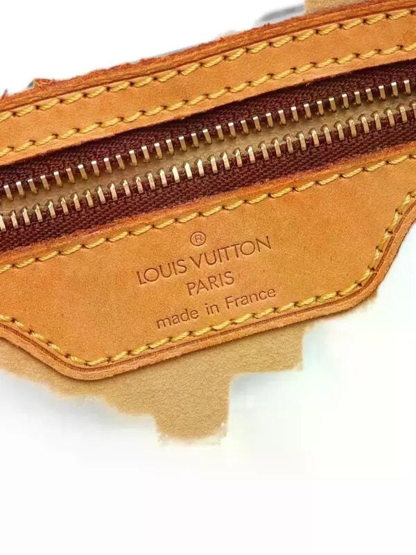 LOUIS VUITTON 2002 Gm Cité Monogram Shoulder Bag