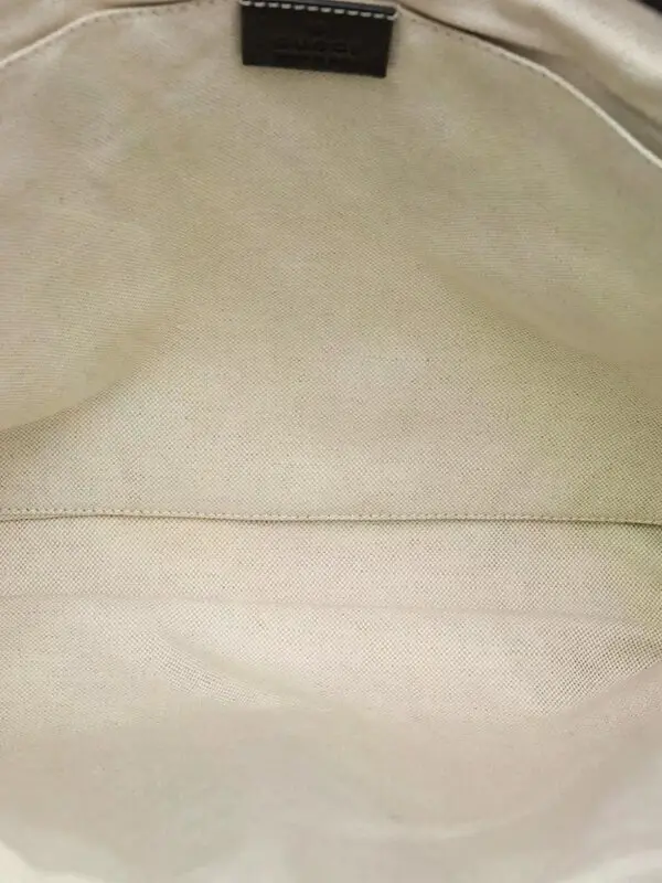 Gucci 2000-2015 Calfskin Soho Clutch Bag