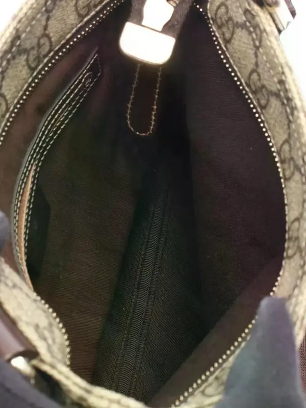 Gucci Gg Supreme Monogram Shoulder Bag