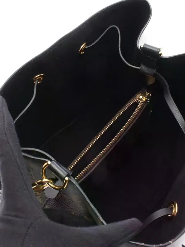 LOUIS VUITTON 2021 Néonoé Monogram Bucket Bag