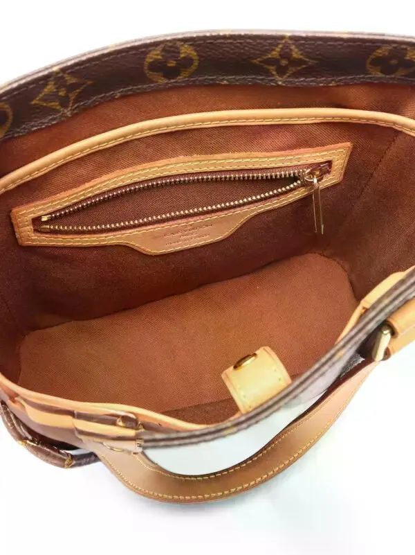 LOUIS VUITTON Monogram Vavin Pm Handbag
