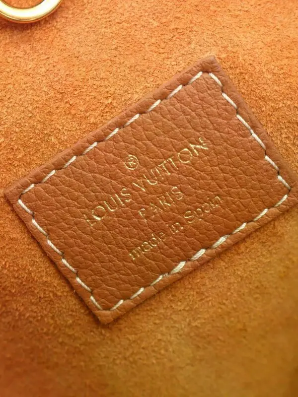 LOUIS VUITTON 2021 Pm Low Key Shoulder Bag