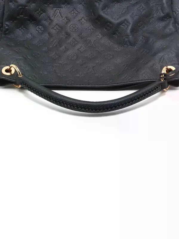 LOUIS VUITTON 2017 Monogram Empreinte Artsy Mm Hobo Bag
