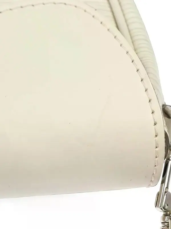 LOUIS VUITTON Pochette Montaigne Tote Bag
