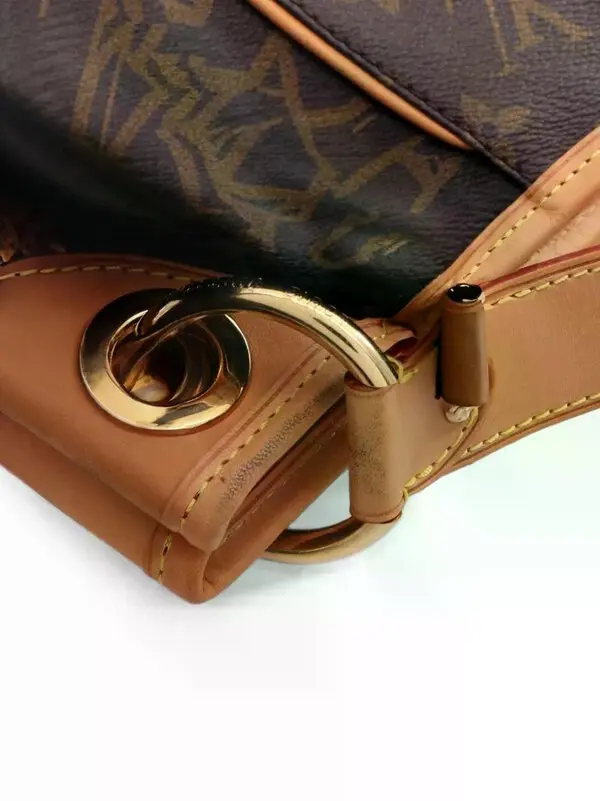 LOUIS VUITTON Galliera Pm Monogram Shoulder Bag
