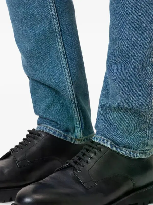 Closed Unity Slim Jeans