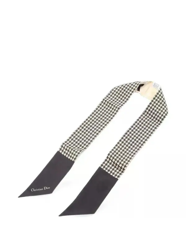 Dior 2010s Mitzah 30 Montaigne Scarf