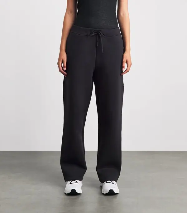 On Focus Tech Sweatpants - Black