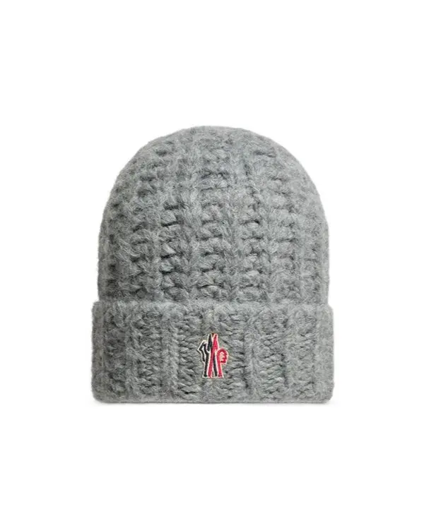 Moncler Logo Patch Beanie - Gray