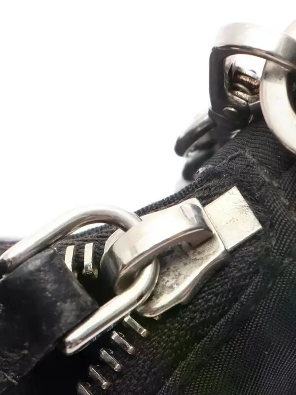 Prada Re-edition 2005 Shoulder Bag