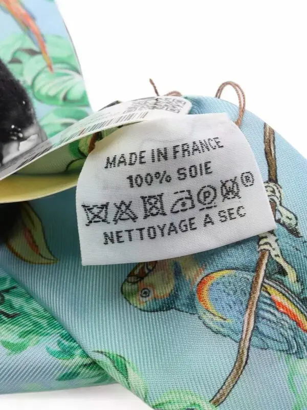 Hermès 2020s Twilly Equateur Scarf