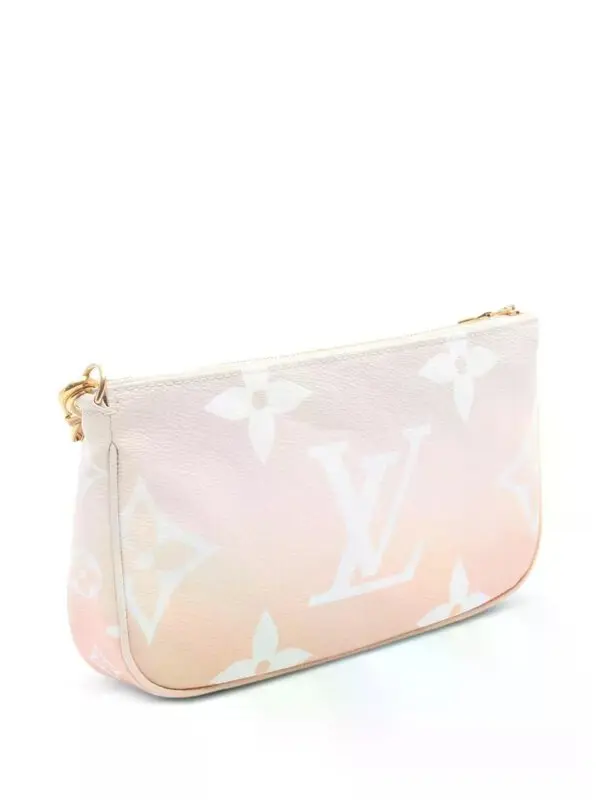 LOUIS VUITTON 2021 Pochette Accessoires Monogram Giant Shoulder Bag - Pink