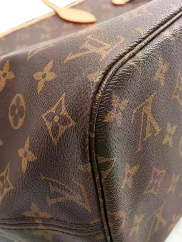 LOUIS VUITTON Neverfull Mm Monogram Tote Bag - Brown