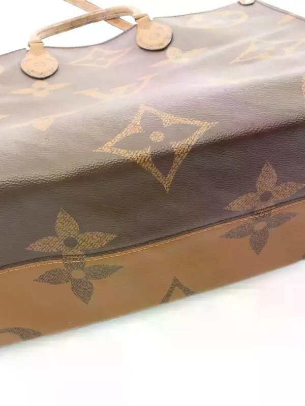 LOUIS VUITTON 2019 Gm Onthego Monogram Giant Tote Bag