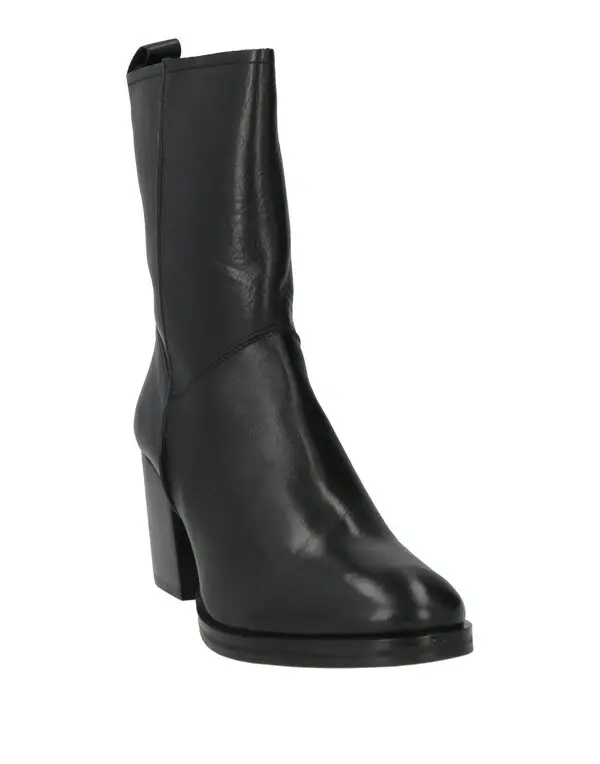 NILA & NILA Leather Ankle Boots