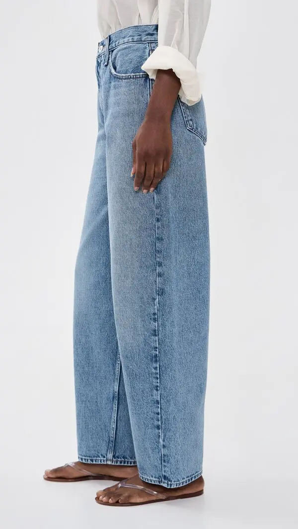 FAVORITE DAUGHTER The Mercer Easy Barely Barrel Jeans