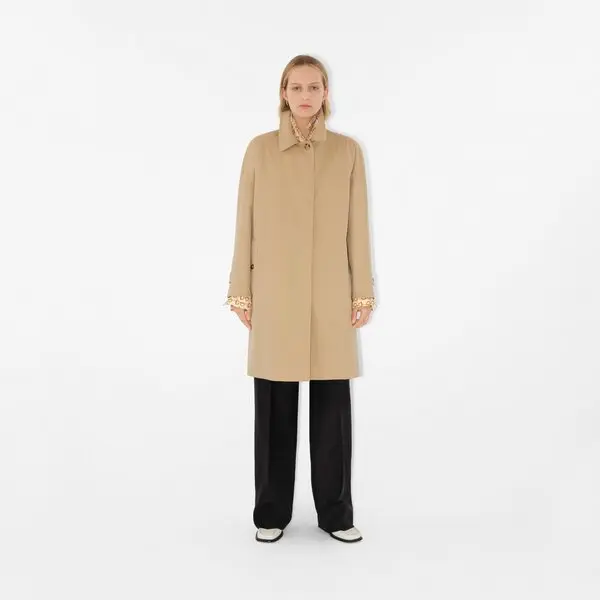 Burberry Long Sleeved Trench Coat