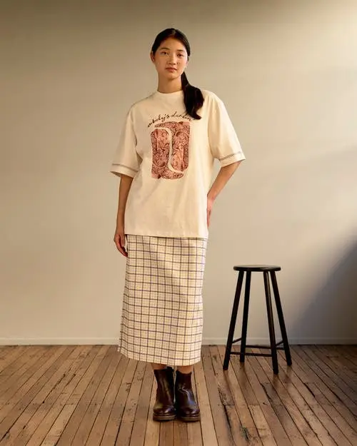 SMWR. BY THE SOMEWHERE CO Nobody's Darlin" Oversized Cotton Tee