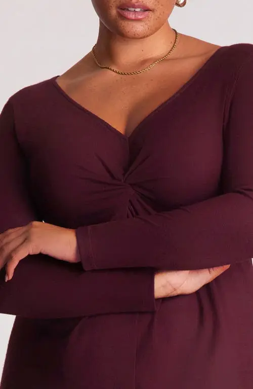 ESTELLE Sweetheart Neck Midi Dress
