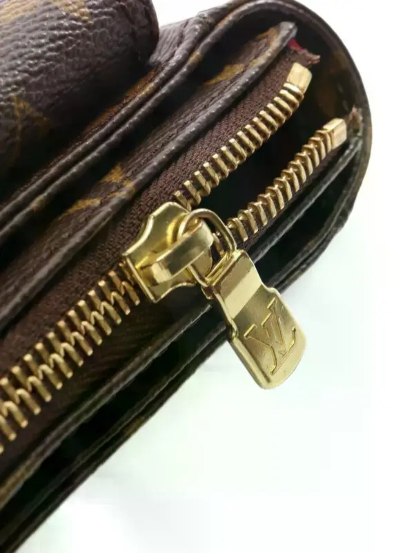 LOUIS VUITTON Monogram Vivacité Crossbody Bag