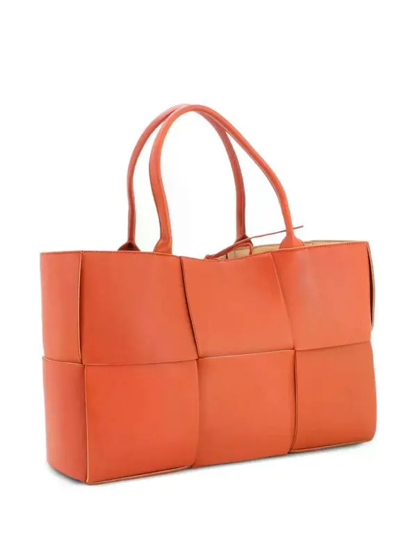 Bottega Veneta Maxi Intrecciato Leather Tote Bag - Brown