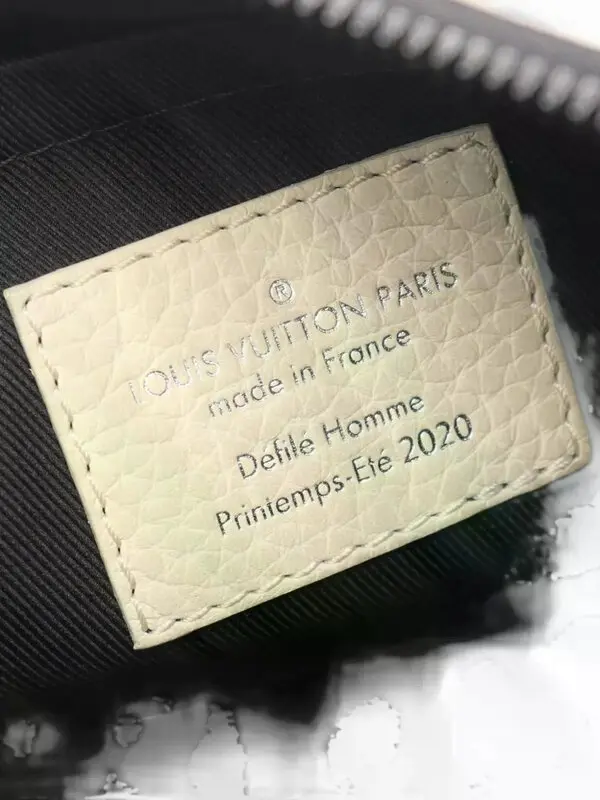 LOUIS VUITTON 2019 Monogram Taurillon Shoulder Bag
