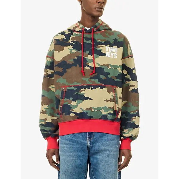 TWOJEYS Cross Graphic Cotton-jersey Hoody