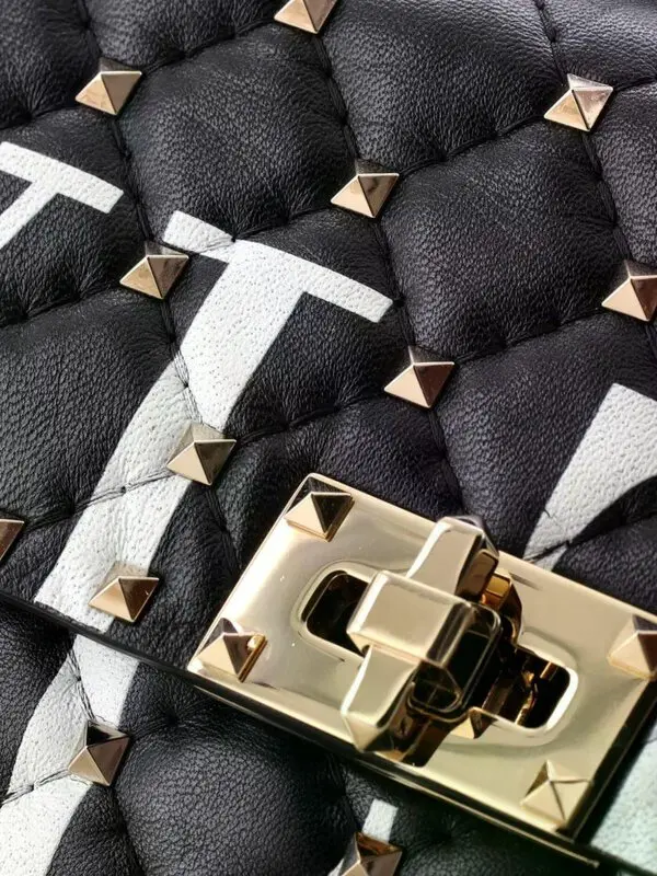 Valentino Garavani Vltn Rockstud Spike Flap Bag Quilted Leather Medium Shoulder Bag