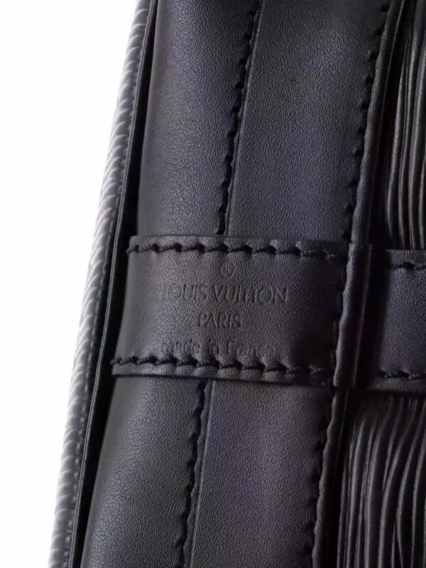 LOUIS VUITTON Petit Noe Nm Handbag Epi Leather Bucket Bag - Black